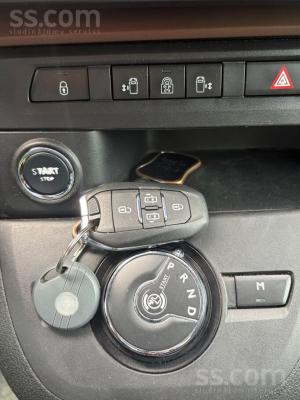 Pelēks Toyota Proace 2018 Rīga, ar dzinēja tilpumu 2.00 L un nobraukumu 0 tūkst. km par 17900 €, foto 11 vietnē AUTOMOTO.COM.LV