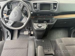 Pelēks Toyota Proace 2018 Rīga, ar dzinēja tilpumu 2.00 L un nobraukumu 0 tūkst. km par 17900 €, foto 15 vietnē AUTOMOTO.COM.LV