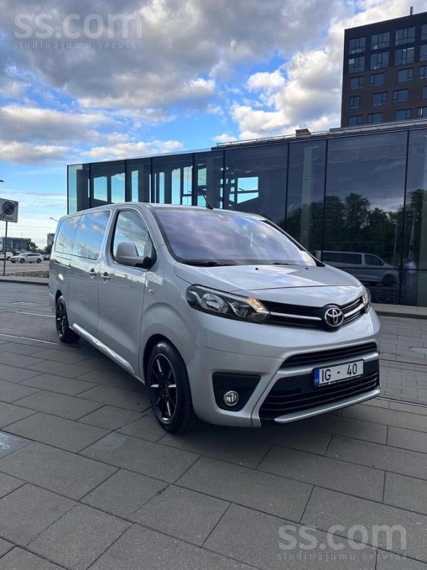Pelēks Toyota Proace 2018 Rīga, ar dzinēja tilpumu 1.60 L un nobraukumu 179 tūkst. km par 15500 €, foto 3 vietnē AUTOMOTO.COM.LV