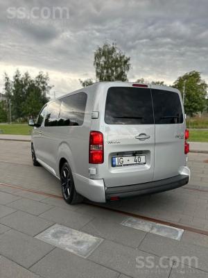 Grey Toyota Proace 2018 in Riga, with an engine capacity of 1.60 L and mileage of 179 thousand km for 15500 €, photo 7 on AUTOMOTO.COM.LV