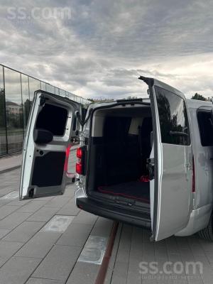 Grey Toyota Proace 2018 in Riga, with an engine capacity of 1.60 L and mileage of 179 thousand km for 15500 €, photo 8 on AUTOMOTO.COM.LV