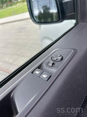 Grey Toyota Proace 2018 in Riga, with an engine capacity of 1.60 L and mileage of 179 thousand km for 15500 €, photo 10 on AUTOMOTO.COM.LV