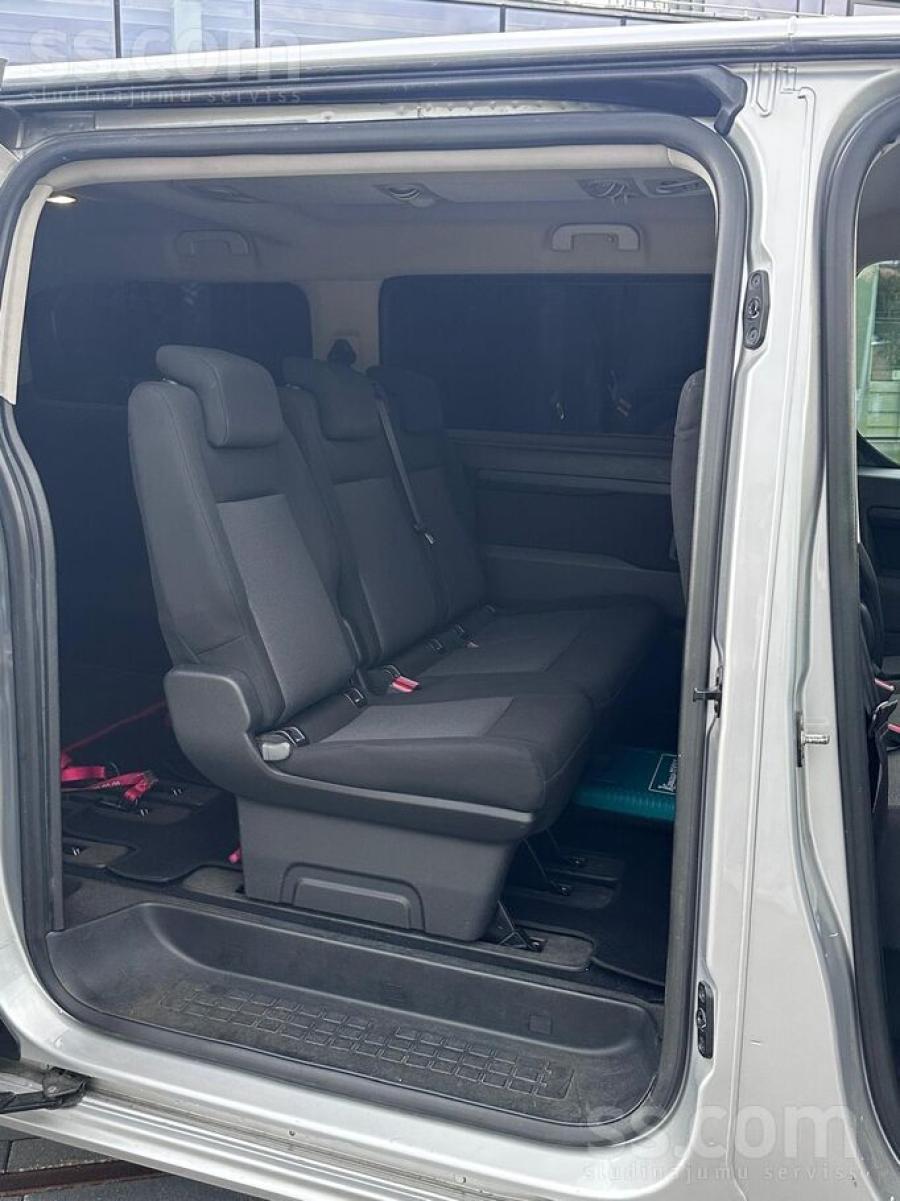 Grey Toyota Proace 2018 in Riga, with an engine capacity of 1.60 L and mileage of 179 thousand km for 15500 €, photo 19 on AUTOMOTO.COM.LV