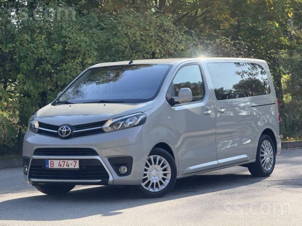 Grey Toyota Proace 2018 in Riga, with an engine capacity of 1.50 L and mileage of 190 thousand km for 13970 €, photo 3 on AUTOMOTO.COM.LV