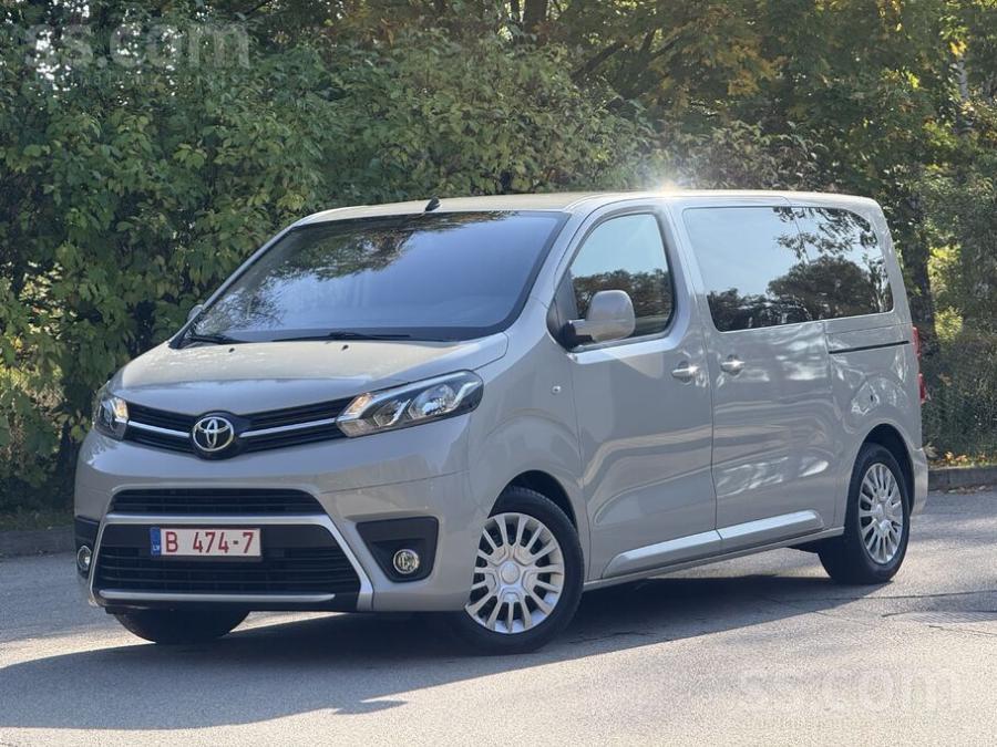 Grey Toyota Proace 2018 in Riga, with an engine capacity of 1.50 L and mileage of 190 thousand km for 13970 €, photo 3 on AUTOMOTO.COM.LV