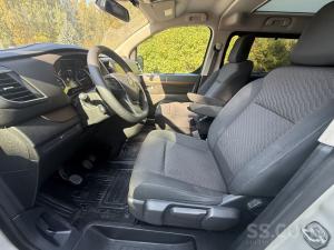 Grey Toyota Proace 2018 in Riga, with an engine capacity of 1.50 L and mileage of 190 thousand km for 13970 €, photo 12 on AUTOMOTO.COM.LV