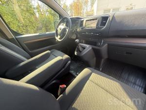 Grey Toyota Proace 2018 in Riga, with an engine capacity of 1.50 L and mileage of 190 thousand km for 13970 €, photo 22 on AUTOMOTO.COM.LV
