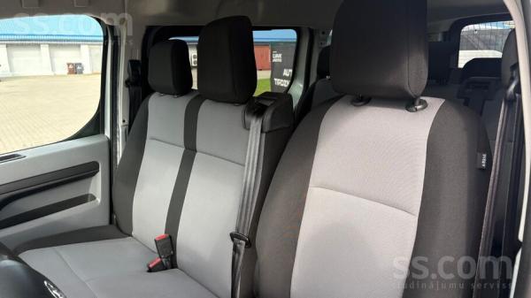 Pelēks Toyota Proace 2018 Liepāja, ar dzinēja tilpumu 1.60 L un nobraukumu 353 tūkst. km par 10350 €, foto 11 vietnē AUTOMOTO.COM.LV