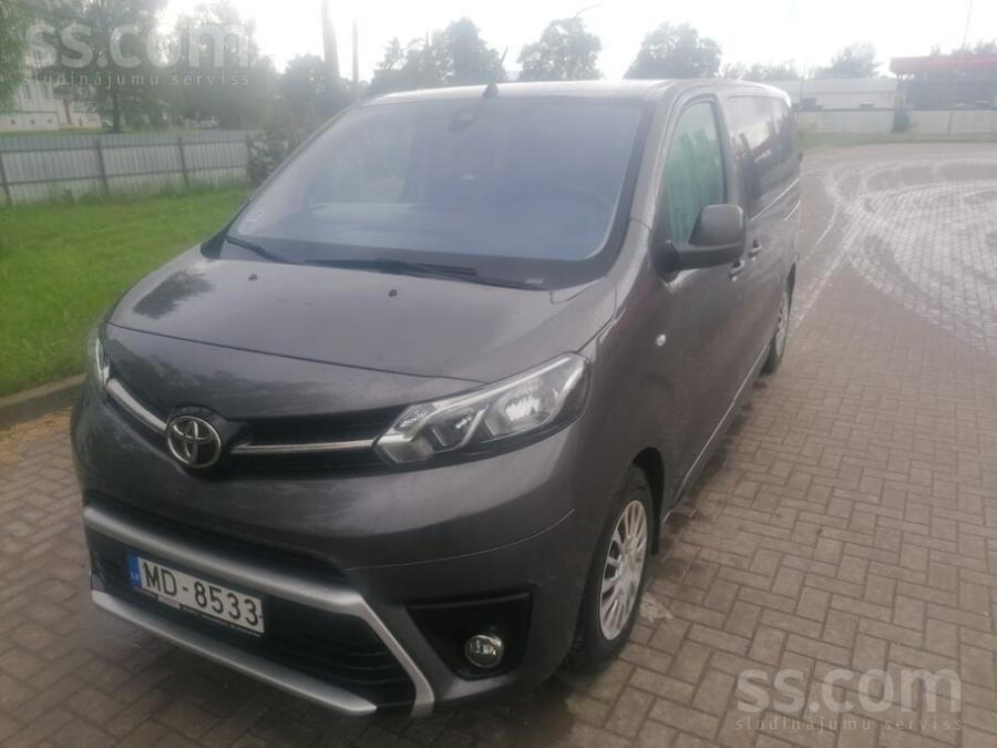 Grey Toyota Proace 2019 in Aizkraukle, with an engine capacity of 1.50 L and mileage of 117 thousand km for 17500 €, photo 1 on AUTOMOTO.COM.LV