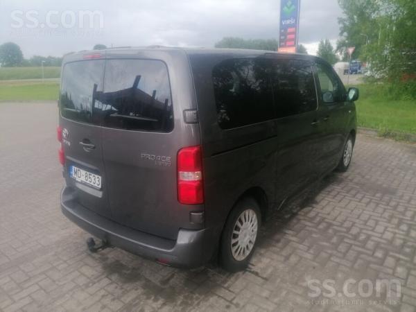 Grey Toyota Proace 2019 in Aizkraukle, with an engine capacity of 1.50 L and mileage of 117 thousand km for 17500 €, photo 4 on AUTOMOTO.COM.LV