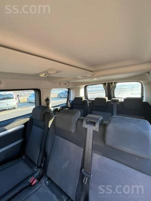 Grey Toyota Proace 2019 in Aizkraukle, with an engine capacity of 1.50 L and mileage of 117 thousand km for 17500 €, photo 8 on AUTOMOTO.COM.LV