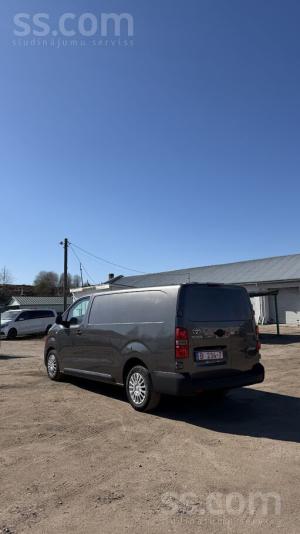 Pelēks Toyota Proace 2020 Daugavpils, ar dzinēja tilpumu 2.00 L un nobraukumu 205 tūkst. km par 10350 €, foto 5 vietnē AUTOMOTO.COM.LV