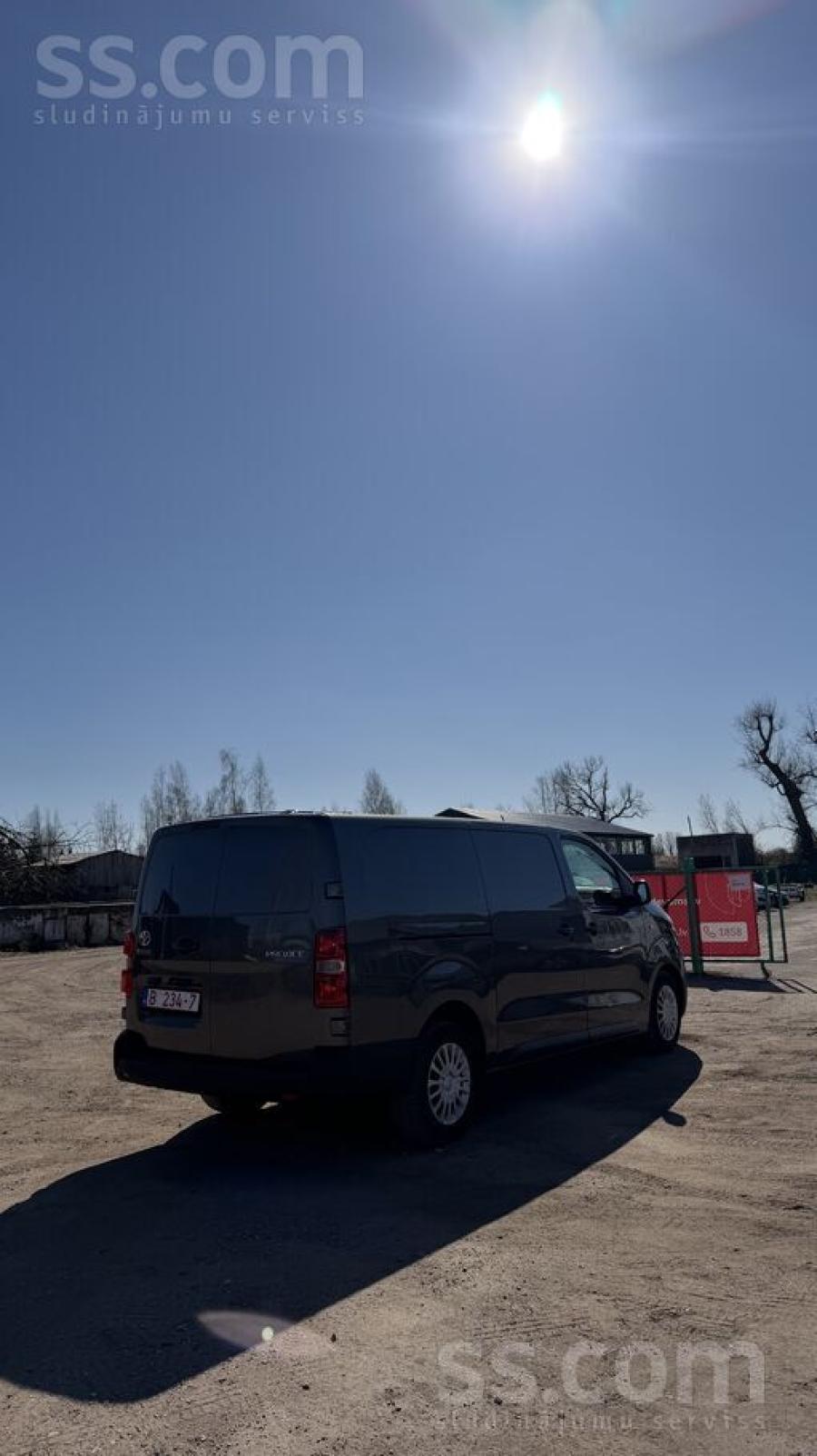 Pelēks Toyota Proace 2020 Daugavpils, ar dzinēja tilpumu 2.00 L un nobraukumu 205 tūkst. km par 10350 €, foto 7 vietnē AUTOMOTO.COM.LV