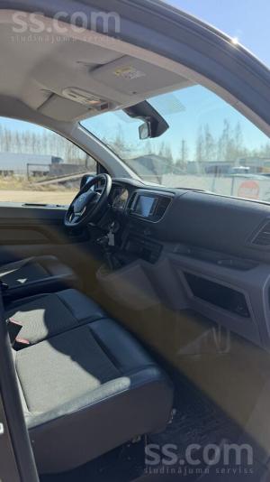 Pelēks Toyota Proace 2020 Daugavpils, ar dzinēja tilpumu 2.00 L un nobraukumu 205 tūkst. km par 10350 €, foto 16 vietnē AUTOMOTO.COM.LV