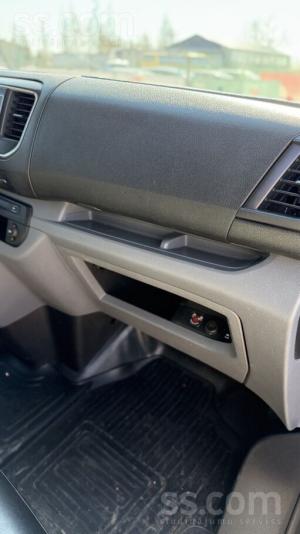 Pelēks Toyota Proace 2020 Daugavpils, ar dzinēja tilpumu 2.00 L un nobraukumu 205 tūkst. km par 10350 €, foto 17 vietnē AUTOMOTO.COM.LV