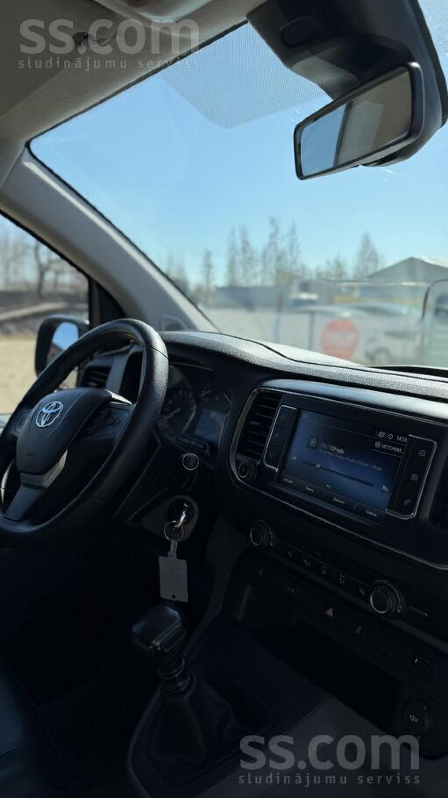 Pelēks Toyota Proace 2020 Daugavpils, ar dzinēja tilpumu 2.00 L un nobraukumu 205 tūkst. km par 10350 €, foto 18 vietnē AUTOMOTO.COM.LV