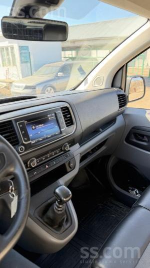Pelēks Toyota Proace 2020 Daugavpils, ar dzinēja tilpumu 2.00 L un nobraukumu 205 tūkst. km par 10350 €, foto 21 vietnē AUTOMOTO.COM.LV