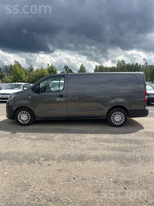 Pelēks Toyota Proace 2020 Daugavpils, ar dzinēja tilpumu 2.00 L un nobraukumu 205 tūkst. km par 10350 €, foto 3 vietnē AUTOMOTO.COM.LV