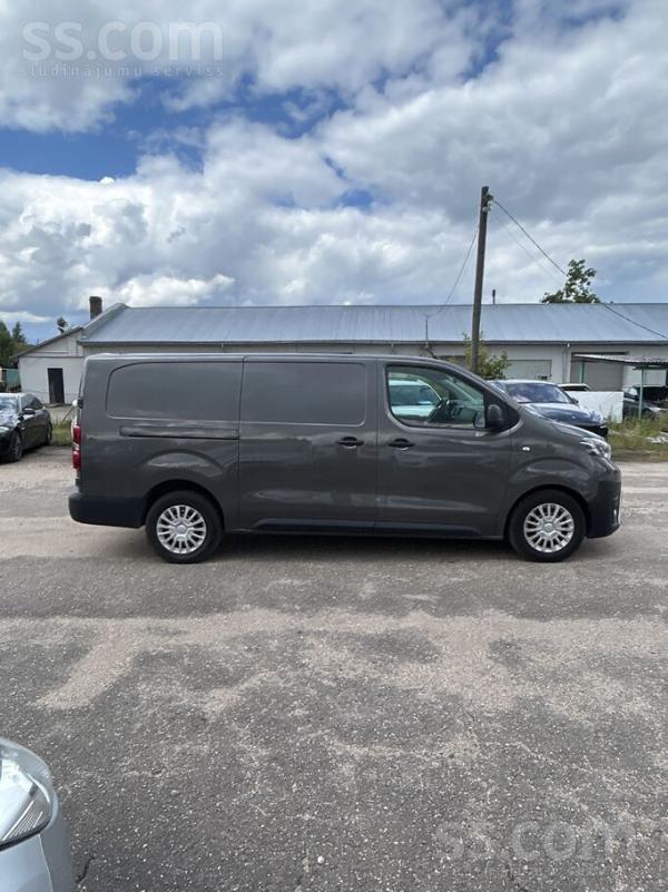 Pelēks Toyota Proace 2020 Daugavpils, ar dzinēja tilpumu 2.00 L un nobraukumu 205 tūkst. km par 10350 €, foto 7 vietnē AUTOMOTO.COM.LV