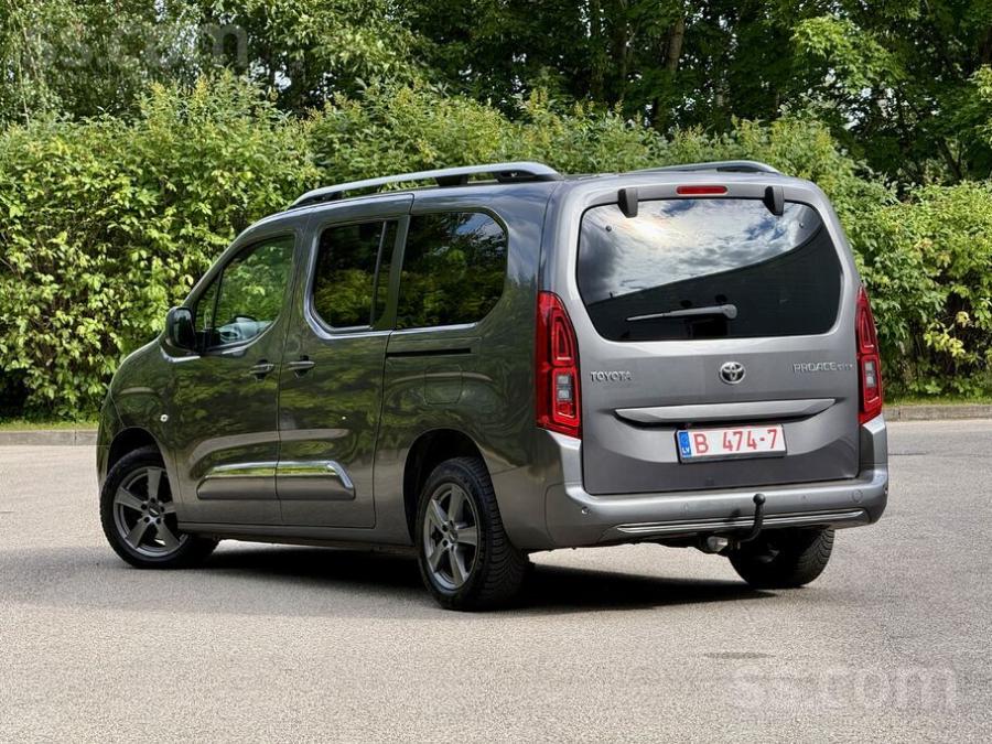 Grey Toyota Proace 2020 in Riga, with an engine capacity of 1.50 L and mileage of 149 thousand km for 14570 €, photo 5 on AUTOMOTO.COM.LV