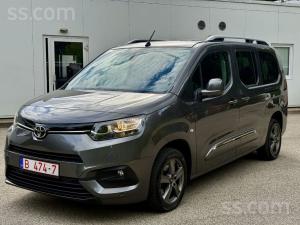 Grey Toyota Proace 2020 in Riga, with an engine capacity of 1.50 L and mileage of 149 thousand km for 14570 €, photo 9 on AUTOMOTO.COM.LV