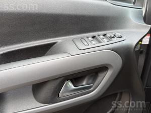 Grey Toyota Proace 2020 in Riga, with an engine capacity of 1.50 L and mileage of 149 thousand km for 14570 €, photo 16 on AUTOMOTO.COM.LV
