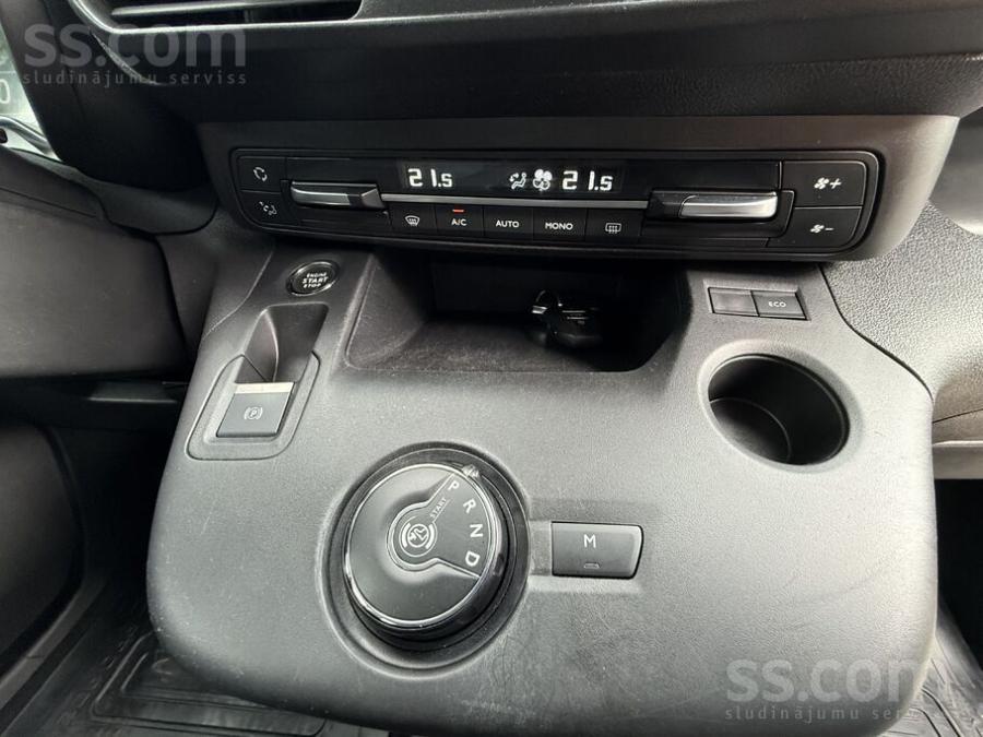 Grey Toyota Proace 2020 in Riga, with an engine capacity of 1.50 L and mileage of 149 thousand km for 14570 €, photo 24 on AUTOMOTO.COM.LV