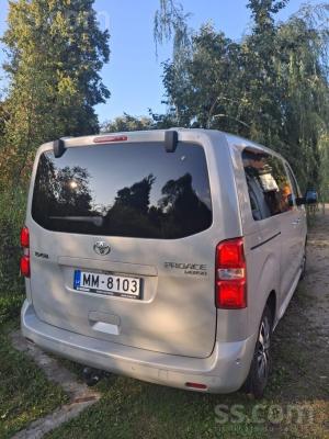 Grey Toyota Proace 2020 in Tukums, with an engine capacity of 2.00 L and mileage of 161 thousand km for 17900 €, photo 3 on AUTOMOTO.COM.LV