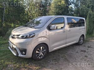 Grey Toyota Proace 2020 in Tukums, with an engine capacity of 2.00 L and mileage of 161 thousand km for 17900 €, photo 5 on AUTOMOTO.COM.LV