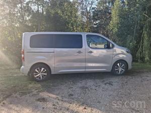 Grey Toyota Proace 2020 in Tukums, with an engine capacity of 2.00 L and mileage of 161 thousand km for 17900 €, photo 7 on AUTOMOTO.COM.LV
