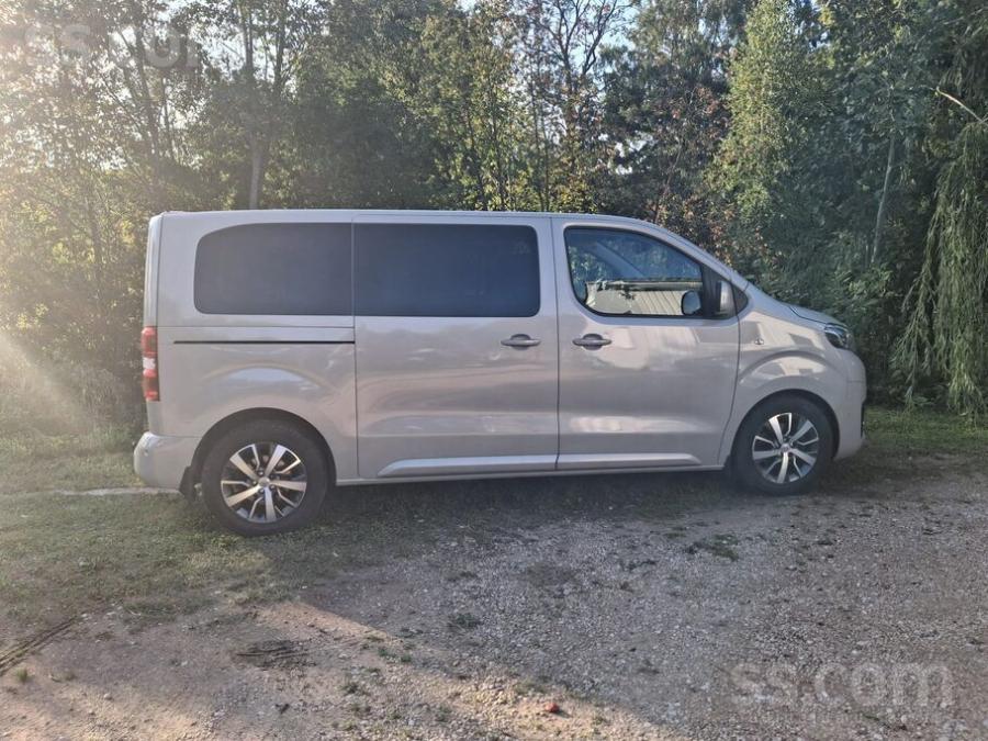 Grey Toyota Proace 2020 in Tukums, with an engine capacity of 2.00 L and mileage of 161 thousand km for 17900 €, photo 7 on AUTOMOTO.COM.LV