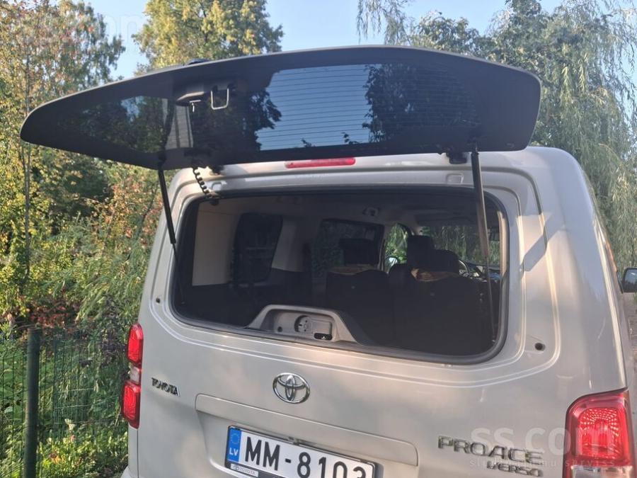 Grey Toyota Proace 2020 in Tukums, with an engine capacity of 2.00 L and mileage of 161 thousand km for 17900 €, photo 8 on AUTOMOTO.COM.LV