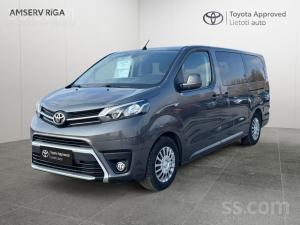 Pelēks Toyota Proace 2021 Rīga, ar dzinēja tilpumu 2.00 L un nobraukumu 115 tūkst. km par 25500 €, foto  vietnē AUTOMOTO.COM.LV