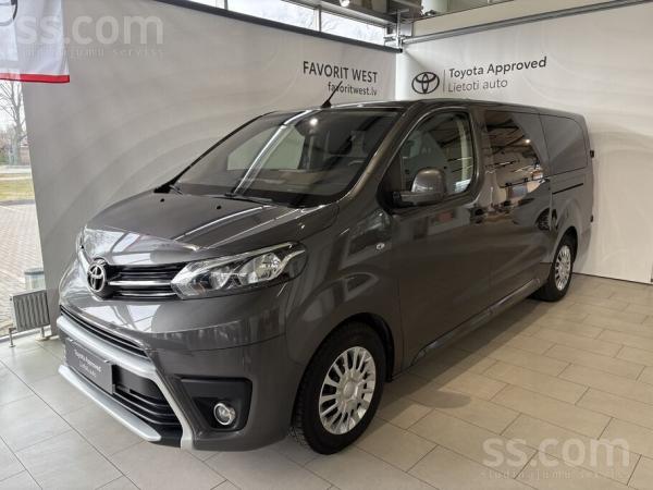 Pelēks Toyota Proace 2022 Ventspils, ar dzinēja tilpumu 2.00 L un nobraukumu 96 tūkst. km par 26250 €, foto 1 vietnē AUTOMOTO.COM.LV