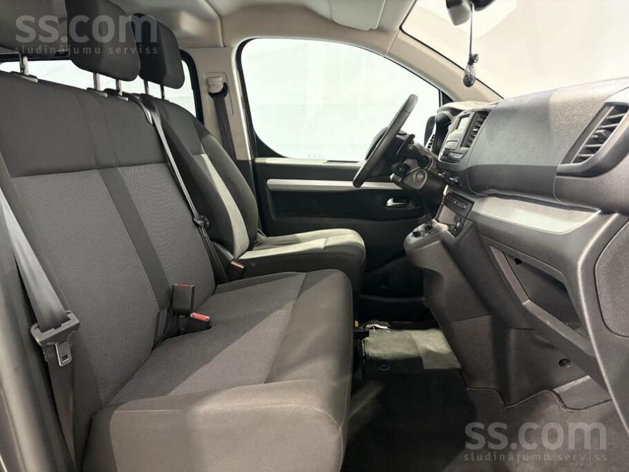 Pelēks Toyota Proace 2022 Ventspils, ar dzinēja tilpumu 2.00 L un nobraukumu 96 tūkst. km par 26250 €, foto 8 vietnē AUTOMOTO.COM.LV