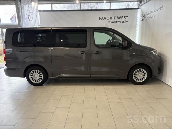 Grey Toyota Proace 2022 in Ventspils, with an engine capacity of 2.00 L and mileage of 96 thousand km for 26100 €, photo 3 on AUTOMOTO.COM.LV