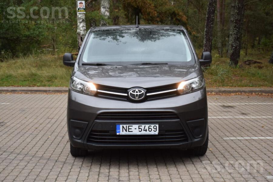 Pelēks Toyota Proace 2022 Rīga, ar dzinēja tilpumu 1.50 L un nobraukumu 148 tūkst. km par 10990 €, foto 3 vietnē AUTOMOTO.COM.LV