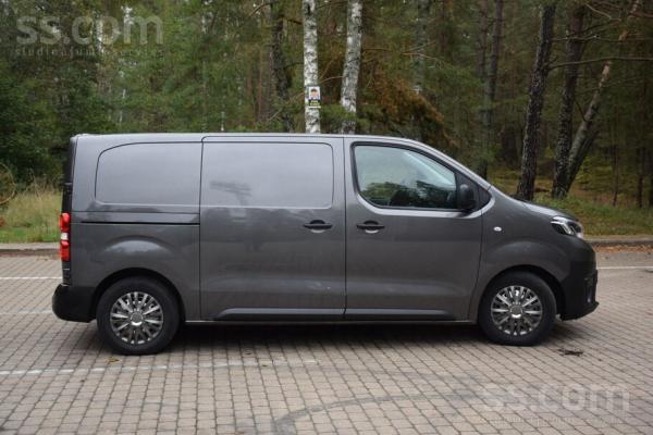 Pelēks Toyota Proace 2022 Rīga, ar dzinēja tilpumu 1.50 L un nobraukumu 148 tūkst. km par 10990 €, foto 5 vietnē AUTOMOTO.COM.LV