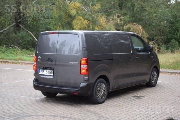 Pelēks Toyota Proace 2022 Rīga, ar dzinēja tilpumu 1.50 L un nobraukumu 148 tūkst. km par 10990 €, foto 6 vietnē AUTOMOTO.COM.LV