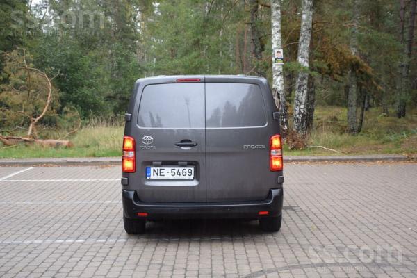 Pelēks Toyota Proace 2022 Rīga, ar dzinēja tilpumu 1.50 L un nobraukumu 148 tūkst. km par 10990 €, foto 7 vietnē AUTOMOTO.COM.LV