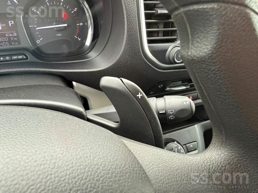 Pelēks Toyota Proace 2023 Jēkabpils, ar dzinēja tilpumu 2.00 L un nobraukumu 101 tūkst. km par 24400 €, foto 10 vietnē AUTOMOTO.COM.LV