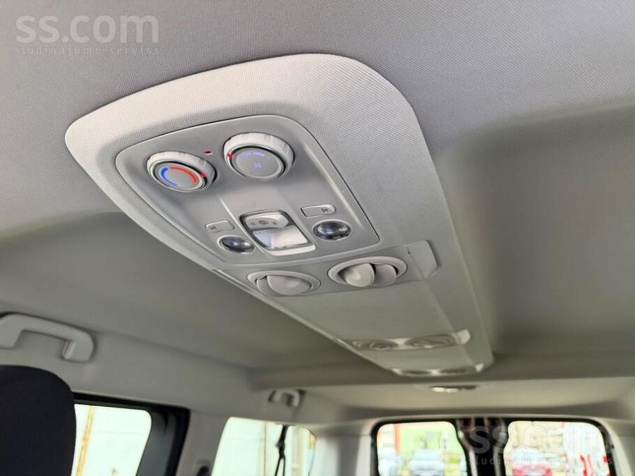 Pelēks Toyota Proace 2023 Jēkabpils, ar dzinēja tilpumu 2.00 L un nobraukumu 101 tūkst. km par 24400 €, foto 20 vietnē AUTOMOTO.COM.LV