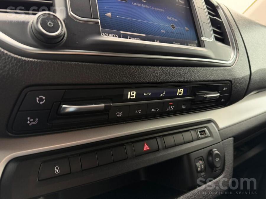 Pelēks Toyota Proace 2023 Jēkabpils, ar dzinēja tilpumu 2.00 L un nobraukumu 101 tūkst. km par 24400 €, foto 25 vietnē AUTOMOTO.COM.LV
