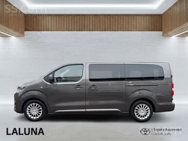 Grey Toyota Proace 2023 in Jekabpils, with an engine capacity of 2.00 L and mileage of 120 thousand km for 23900 €, photo 4 on AUTOMOTO.COM.LV