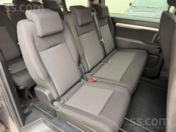 Grey Toyota Proace 2023 in Jekabpils, with an engine capacity of 2.00 L and mileage of 120 thousand km for 23900 €, photo 10 on AUTOMOTO.COM.LV