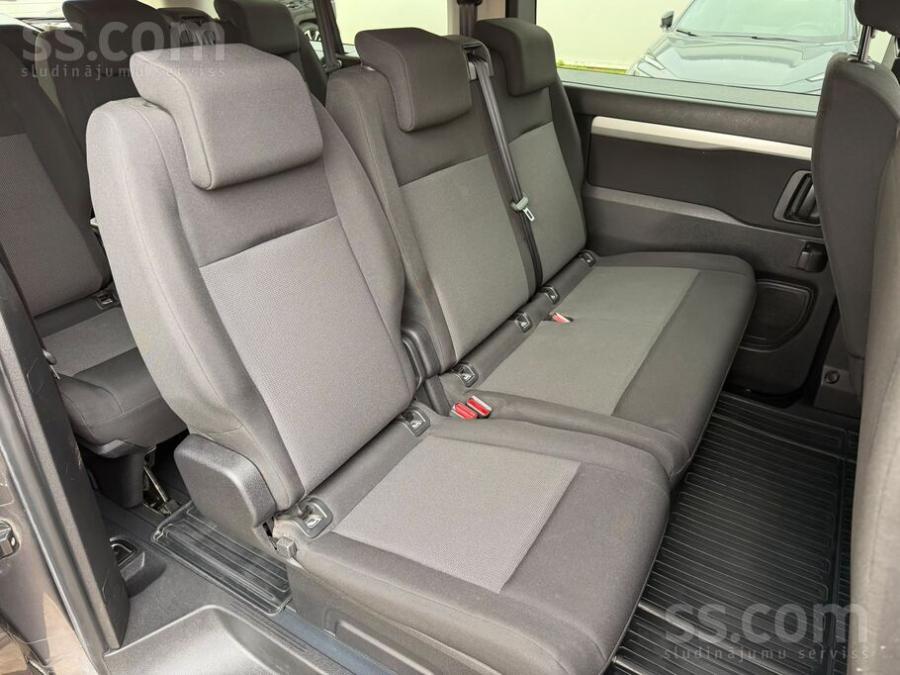 Grey Toyota Proace 2023 in Jekabpils, with an engine capacity of 2.00 L and mileage of 120 thousand km for 23900 €, photo 10 on AUTOMOTO.COM.LV