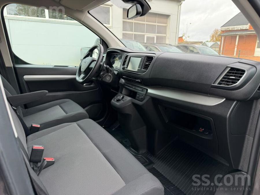 Grey Toyota Proace 2023 in Jekabpils, with an engine capacity of 2.00 L and mileage of 120 thousand km for 23900 €, photo 11 on AUTOMOTO.COM.LV
