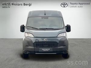 Серый Тойота Proace 2025 в Рига, объемом двигателя 2.20 л и пробегом 3 тыс. км за 37590 €, фото 6 на AUTOMOTO.COM.LV