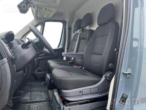 Pelēks Toyota Proace 2025 Rīga, ar dzinēja tilpumu 2.20 L un nobraukumu 19 tūkst. km par 34990 €, foto 9 vietnē AUTOMOTO.COM.LV