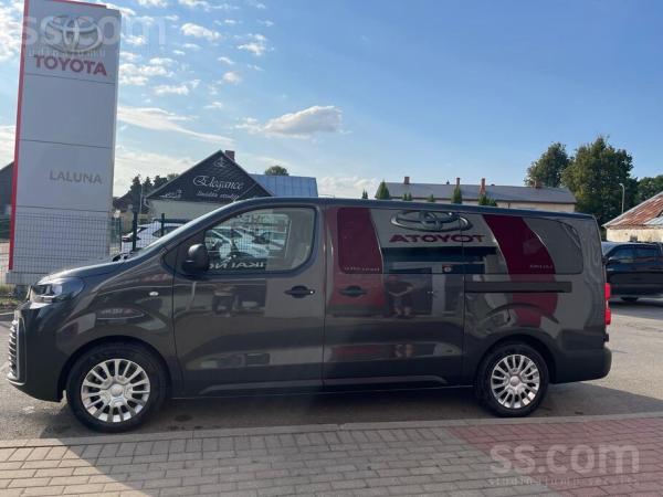 Grey Toyota Proace 2026 in Jekabpils, with an engine capacity of 2.20 L and mileage of 10 thousand km for 42000 €, photo 4 on AUTOMOTO.COM.LV